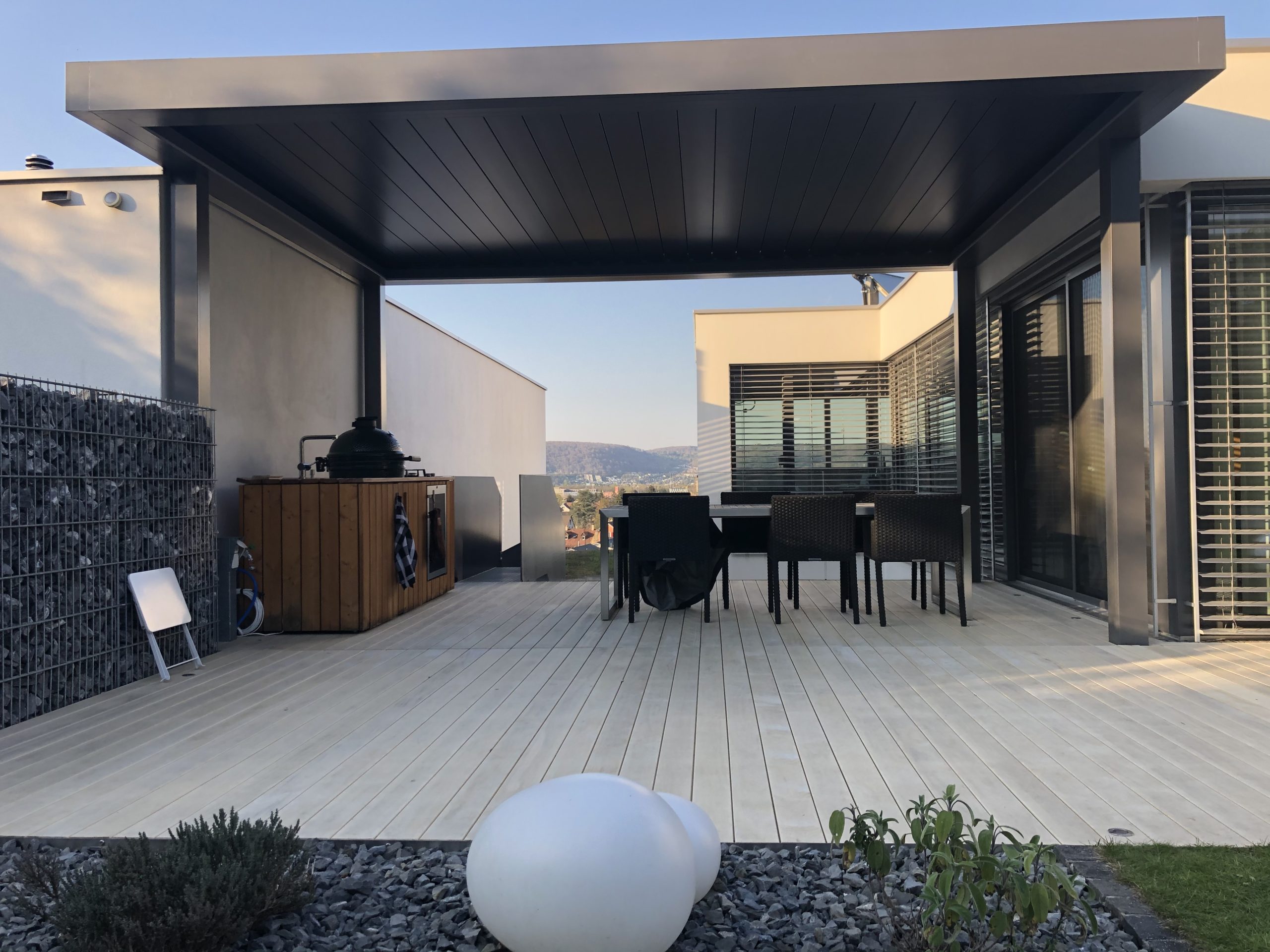 Montagen - monluX GmbH